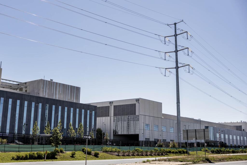 AI data center boom threatens breakup of America’s biggest power grid ...