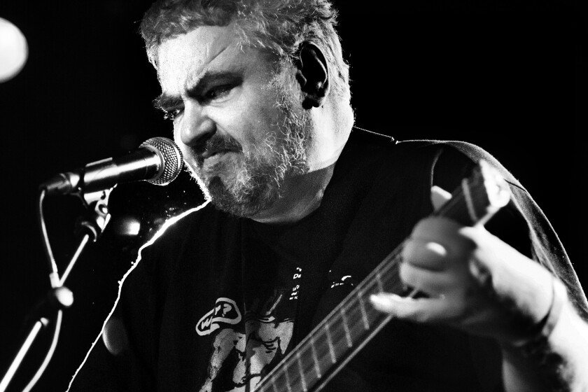 Elliot Roberts, who managed Neil Young, Joni Mitchell and Bob Dylan ...