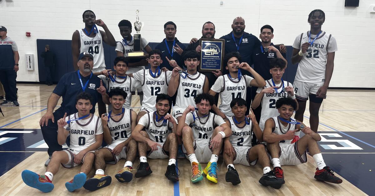 Garfield defeats Arleta for its first boys' basketball City title - Los ...