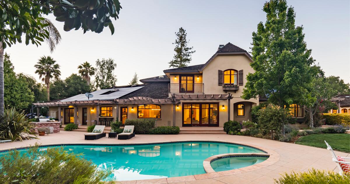 Ex-49ers coach Jim Harbaugh seeks $13 million for mansion - Los Angeles ...