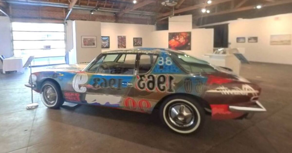 Piecing together a picture of ‘Car Culture’ at the Orange County Center ...