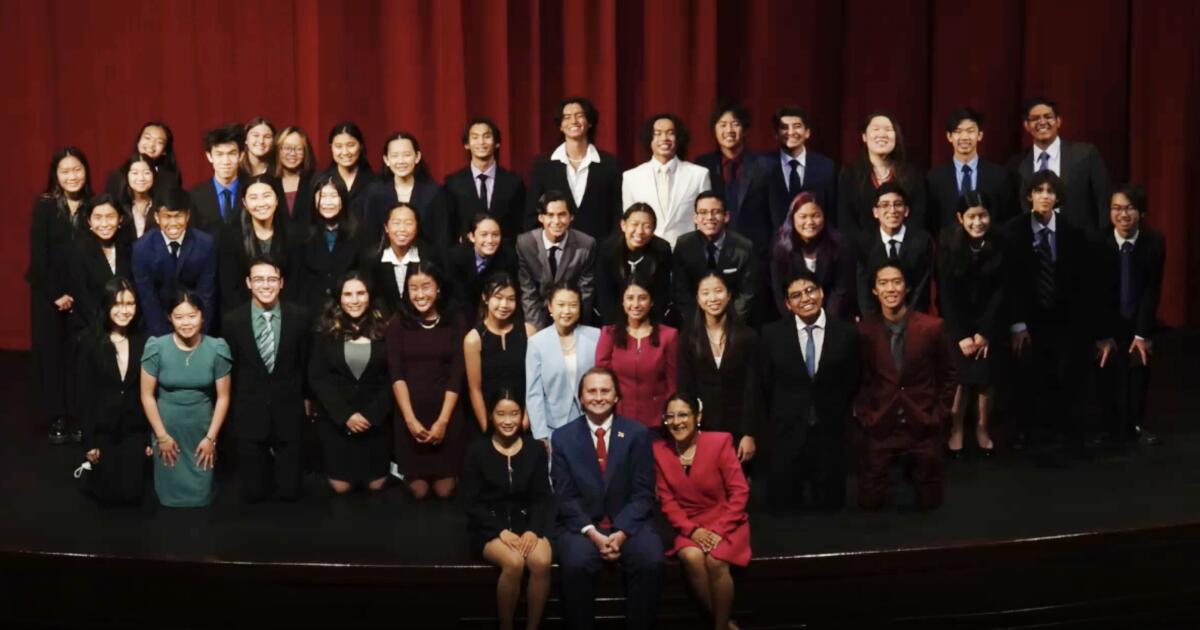 Debate team dominates with immigrant kids and English learners - Los ...