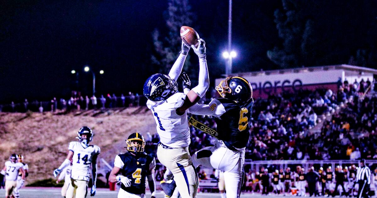 L.A. Times' prep football back of year: Arlis Boardingham - Los Angeles ...