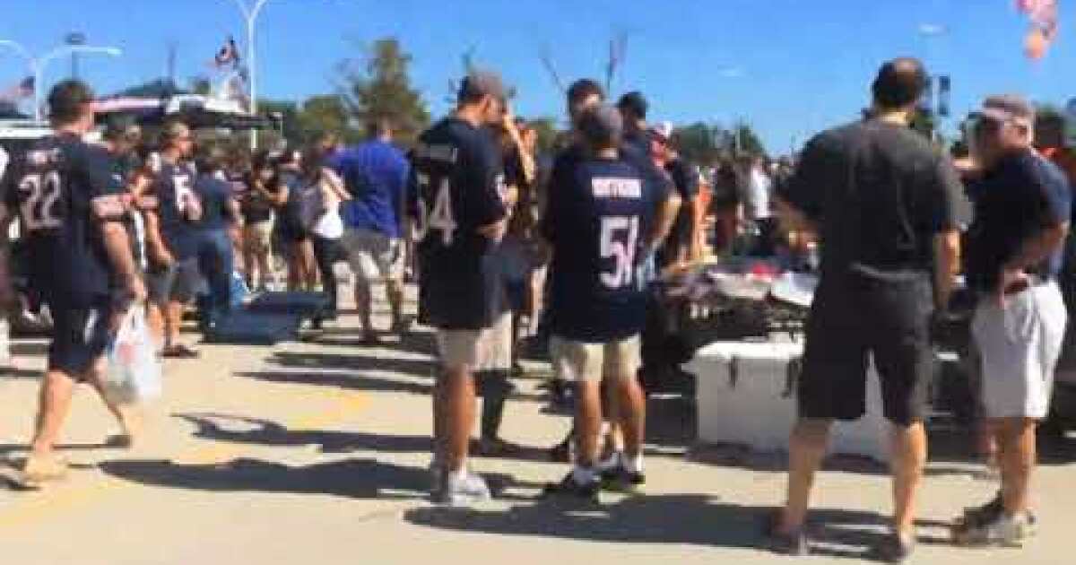 A Chicago Bears tailgate party, in Hyperlapse - Los Angeles Times