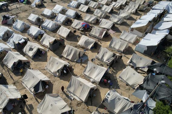 Opinion Why Being Internally Displaced Is Better Than Refugee Status
