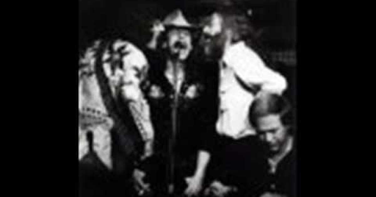 Ladies Love Outlaws Jimmy Rabbitt and Renegade - Los Angeles Times