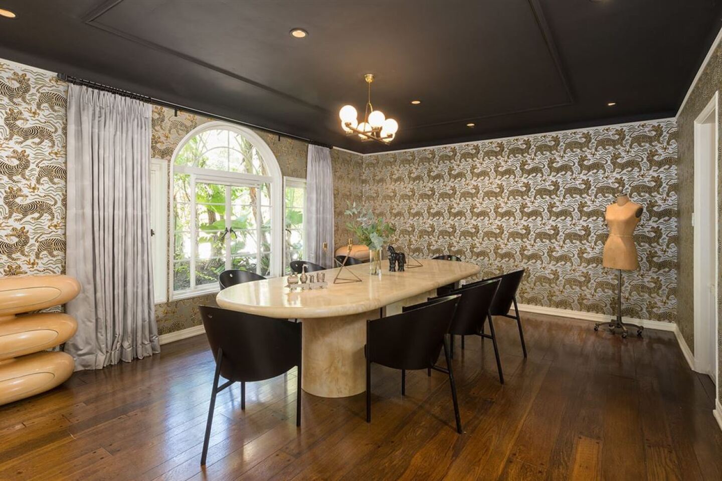 Music producer Mark Ronson sells colorful Los Feliz spread - Los ...
