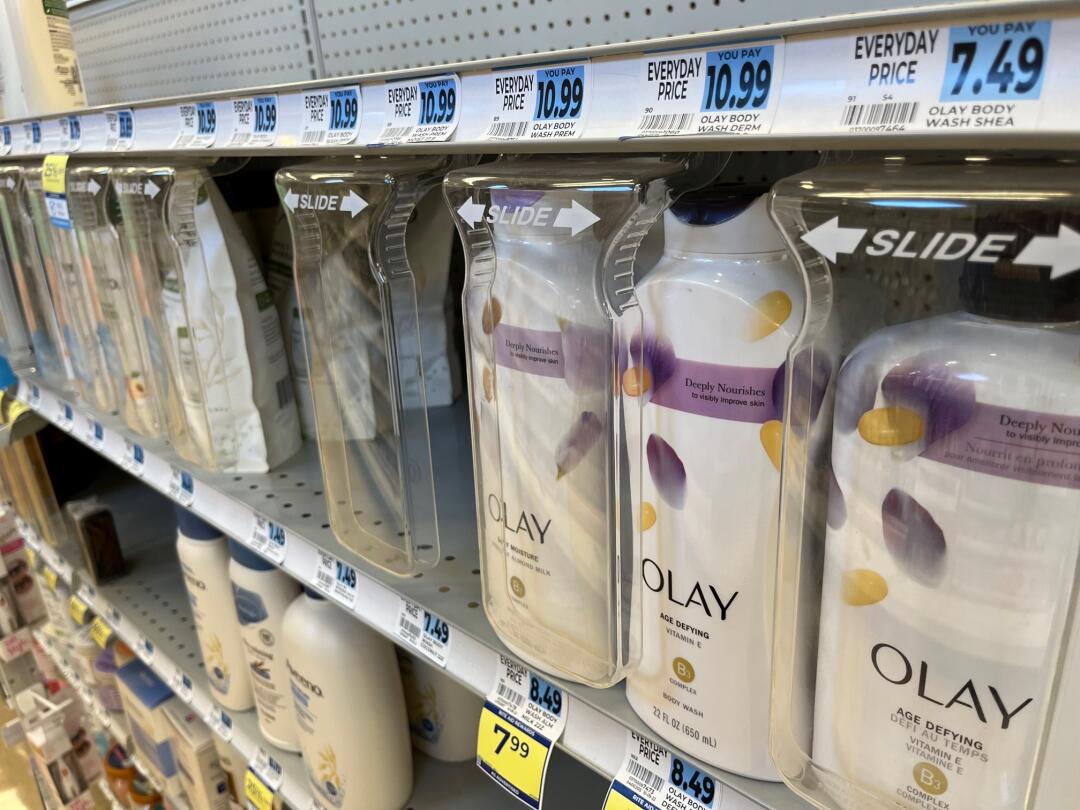 CVS, Rite Aid, Walgreens, Walmart: Which locks up the most items? - Los ...