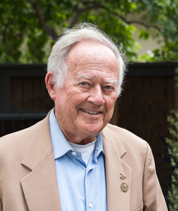 Ray Remy, top aide to Mayor Tom Bradley and guiding force at L.A. City ...