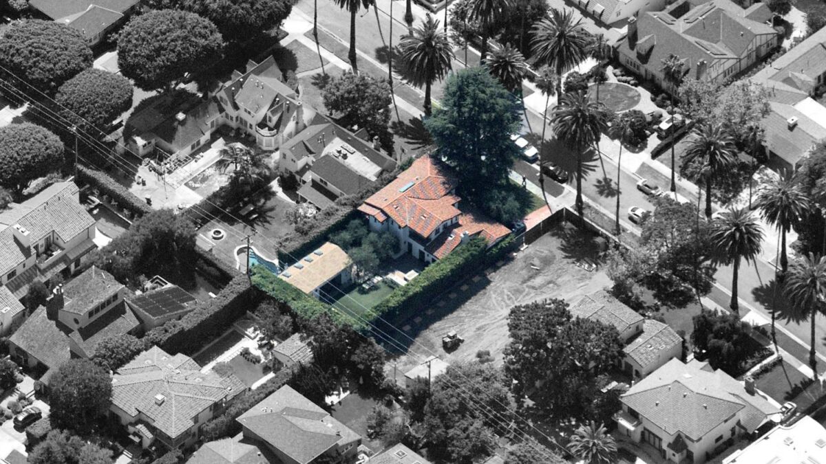 Jessica Capshaw cuts an off-market deal in Santa Monica - Los Angeles Times