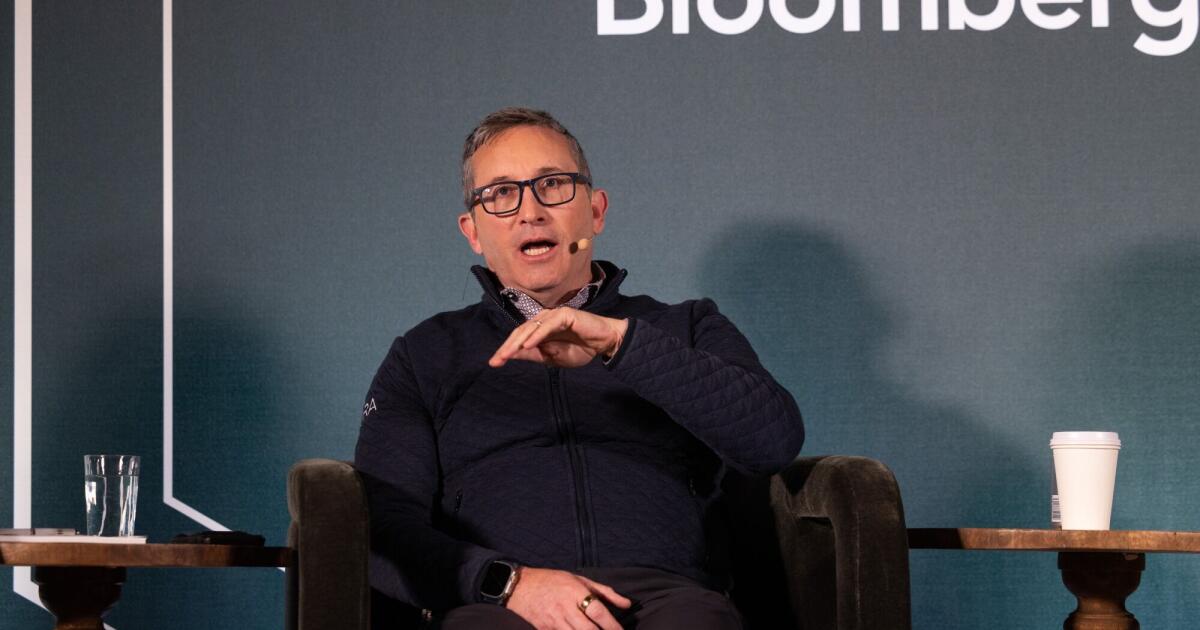 Oura says it will stick with a subscription model for its health ...