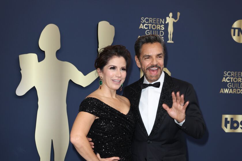Eugenio Derbez reveló que el accidente lo ha vuelto 'sensible' y ... Eugenio Derbez reveló que el accidente lo ha vuelto 'sensible' y ...
