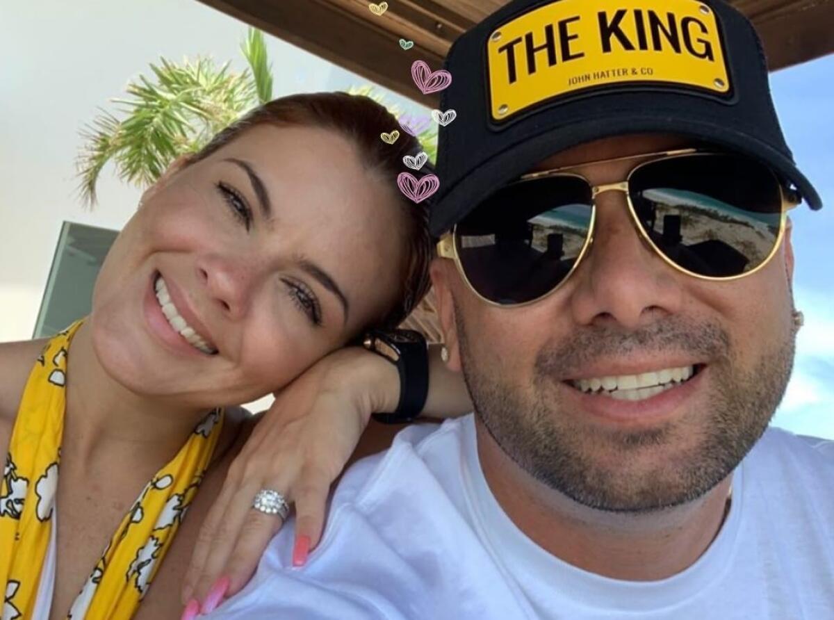 Esposa de Wisin lanza línea de ropa cristiana - Los Angeles Times