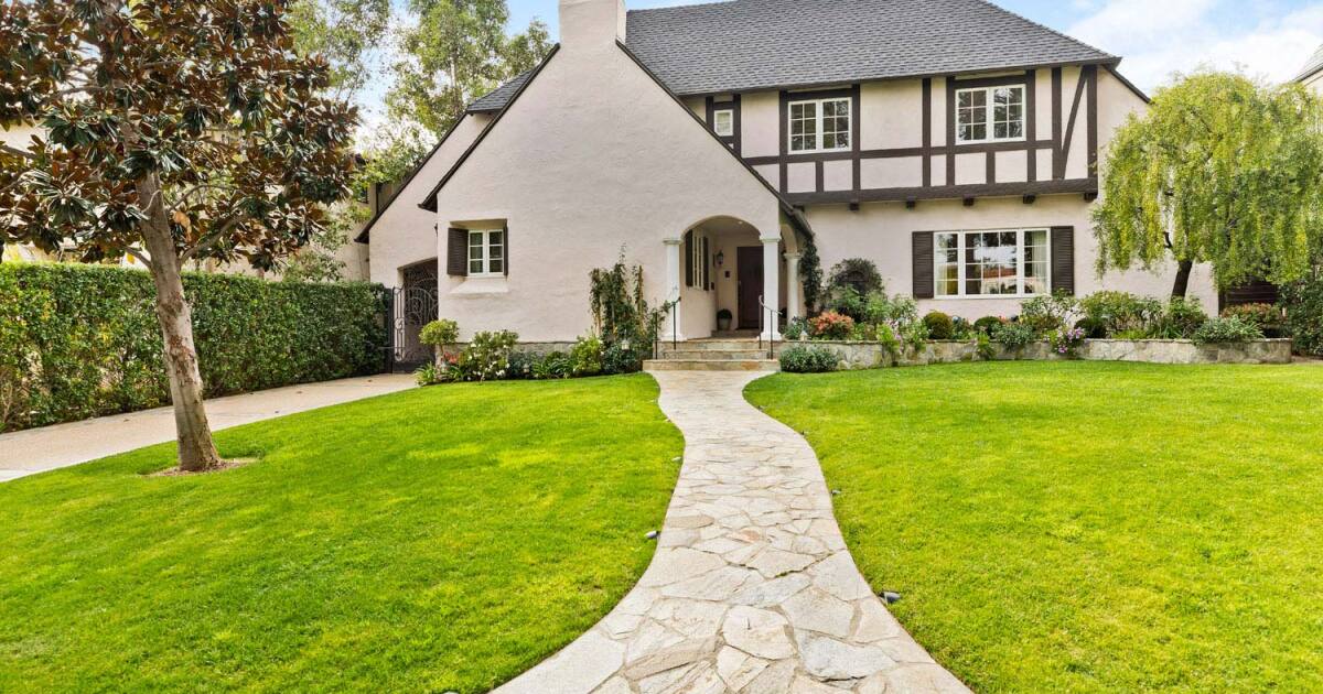 Producer James Brubaker looks to cast a tenant for Beverly Hills home ...