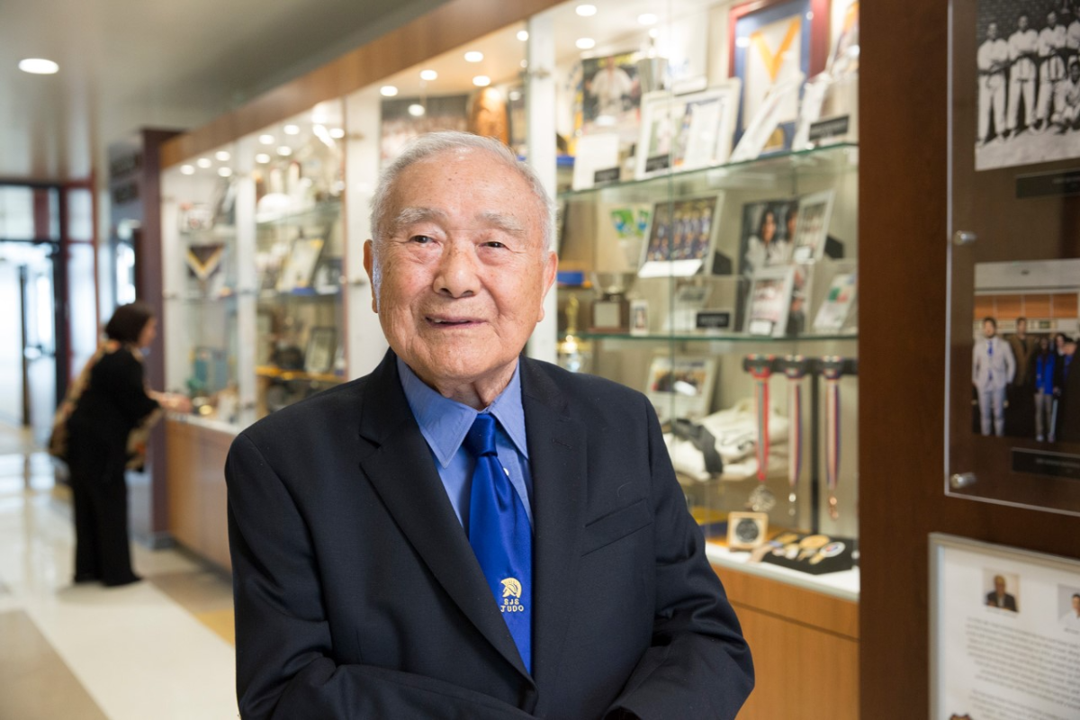 Tokyo Olympics: Judo coach Yosh Uchida still inspires at 101 - Los ...