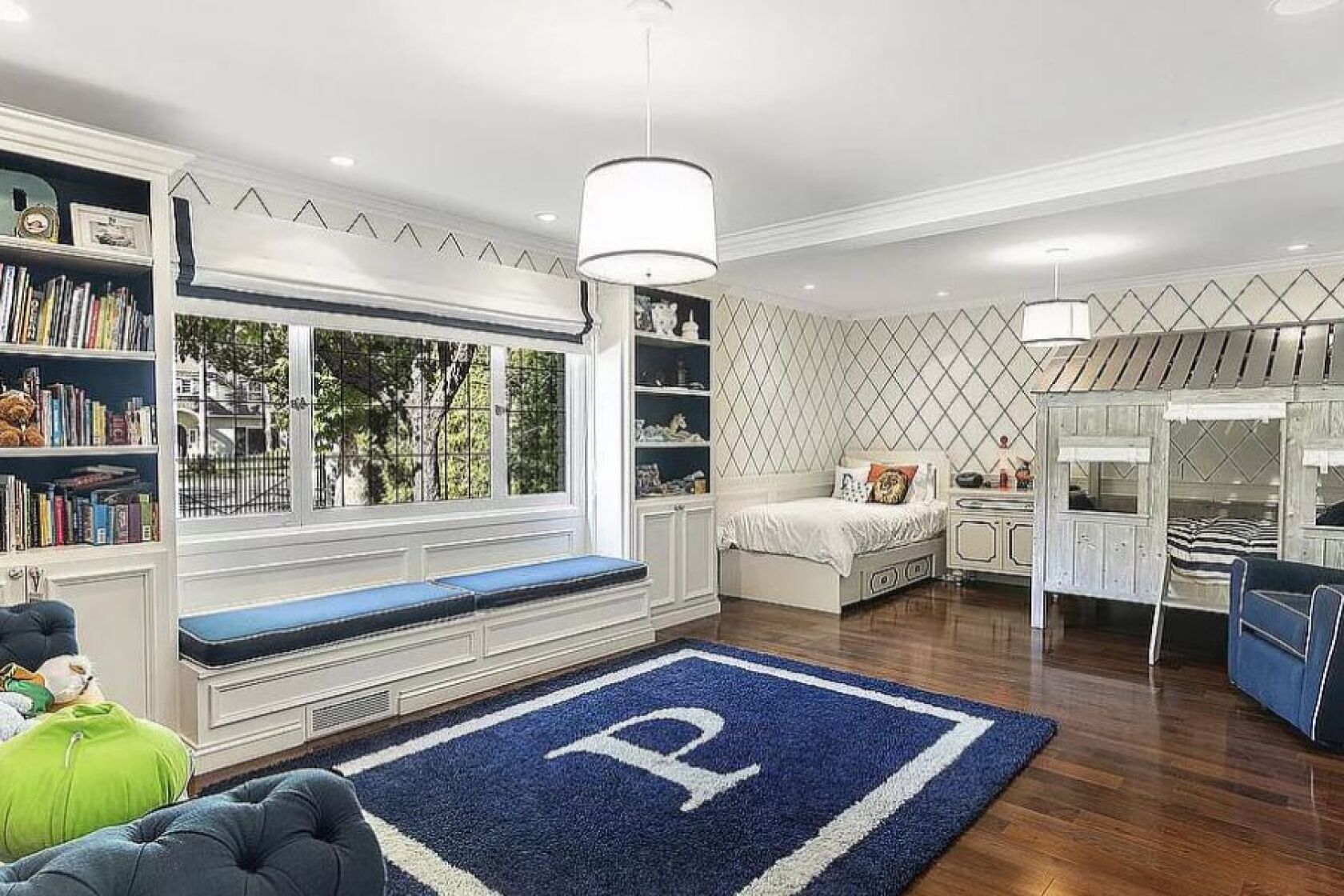 Onetime Beverly Hills home of actress-singer Doris Day lists for $14.5 ...