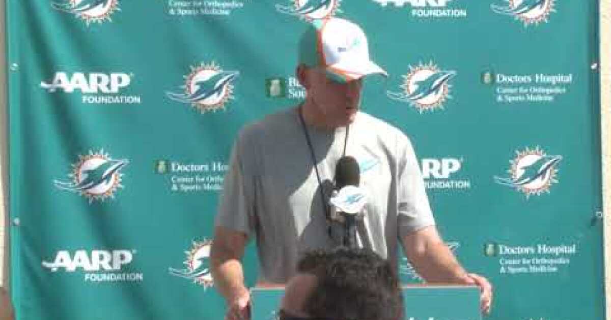 Philbin talks Landry and James - Los Angeles Times