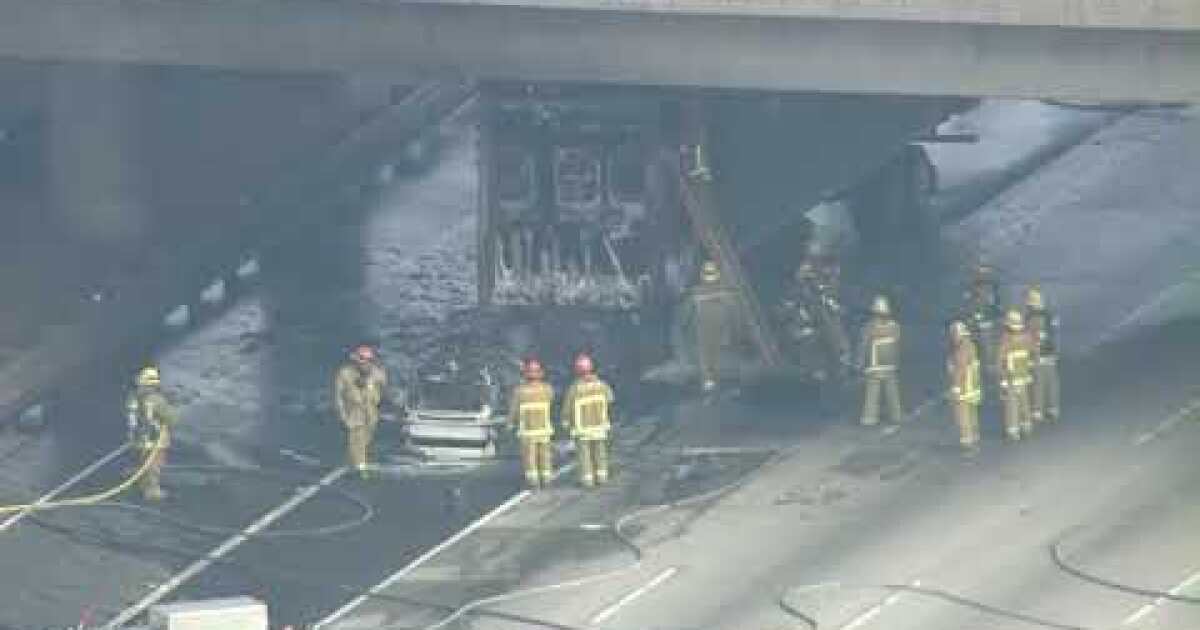 Westbound 10 Freeway reopens after big-rig fire - Los Angeles Times