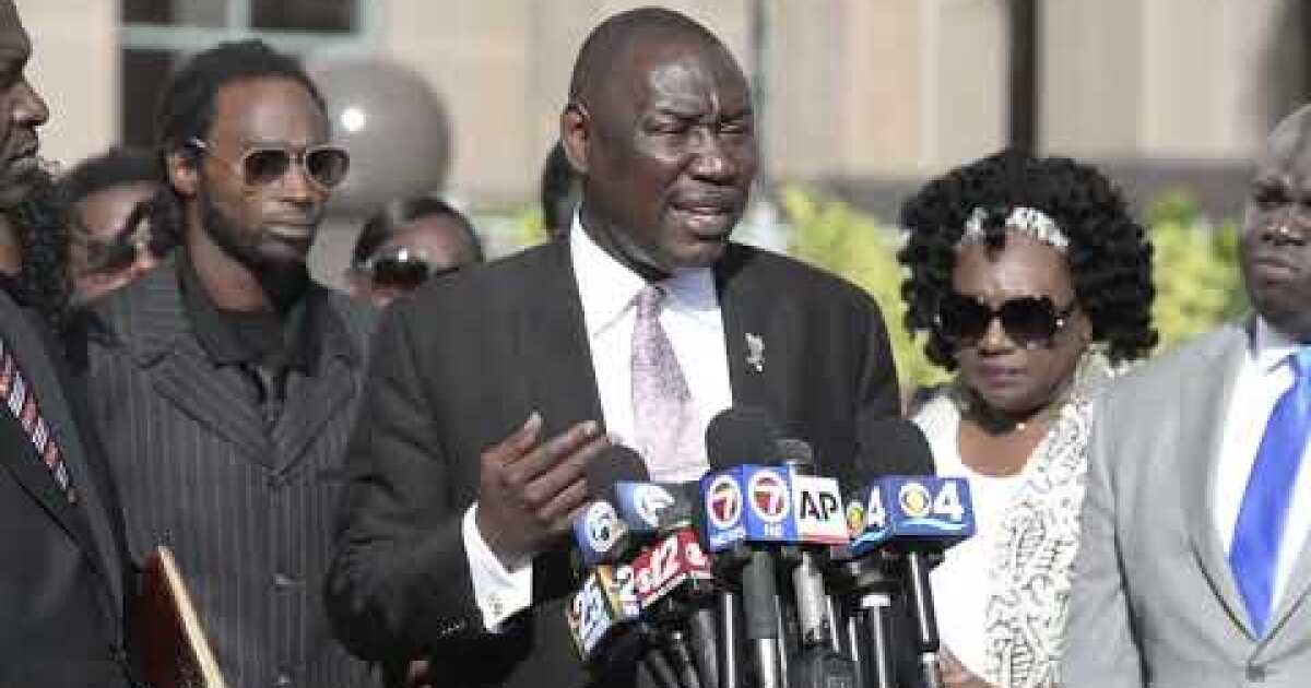 New information released by attorneys in Corey Jones case - Los Angeles ...