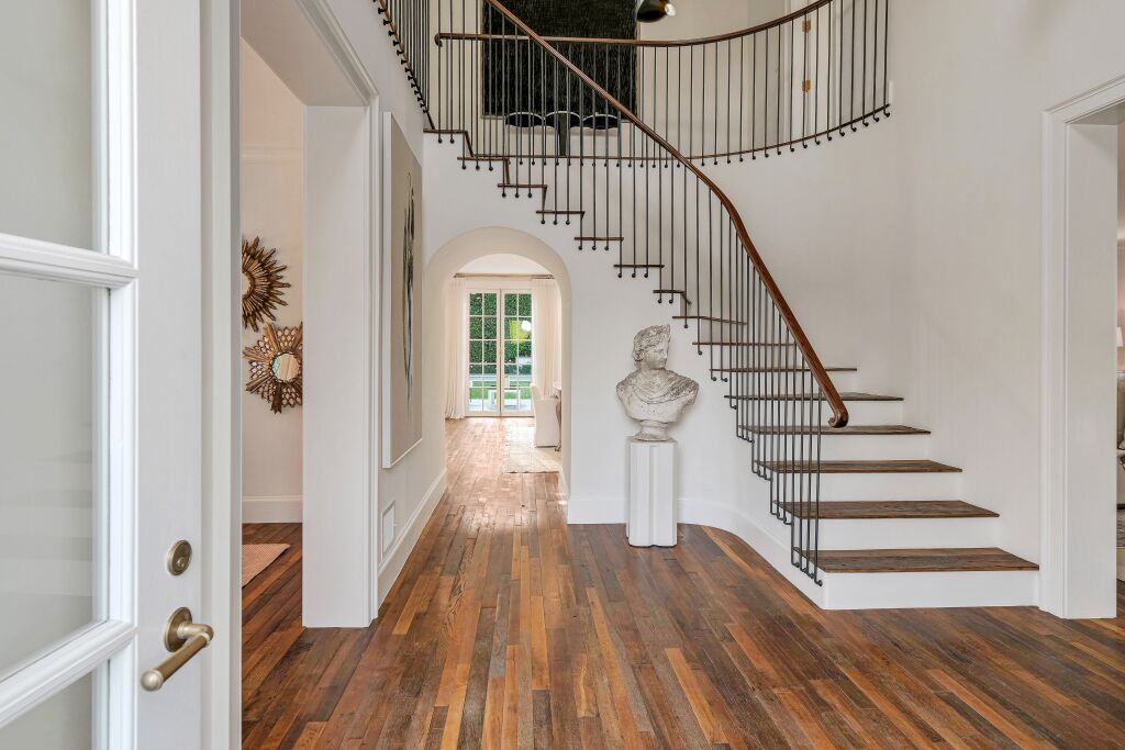 Tinder co-founder Sean Rad unloads Hollywood Hills West home - Los ...