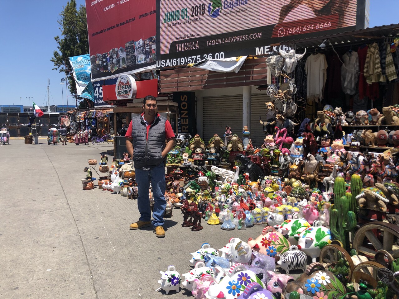Tijuana Border Vendors « EXPAT in BAJA Mexico
